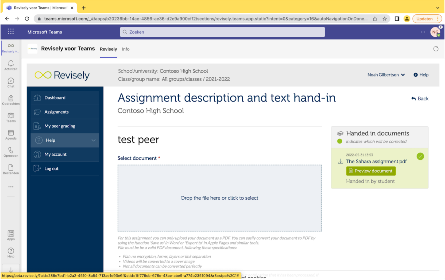 Revisely Students handing in assignments - Revisely