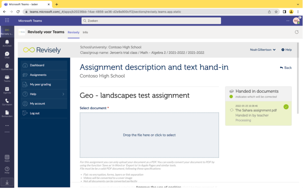 Revisely Students handing in assignments - Revisely